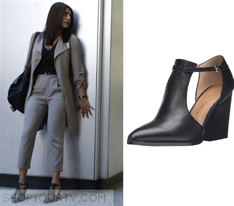 Alex Parrish Clothes Style Outfits Fashion Looks Shop Your Tv