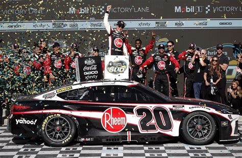 Nascar Phoenix Cup Race Christopher Bell Claims Third Straight Win
