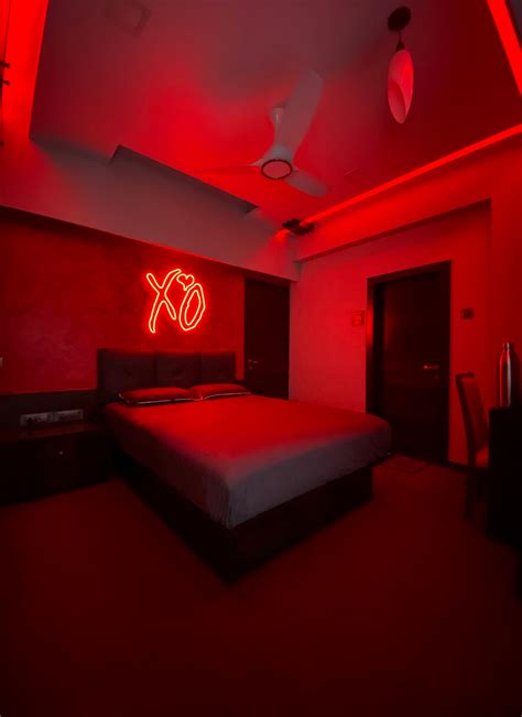 Best Ideas For Designing Your Bedroom With Neon Lights Neon Attack