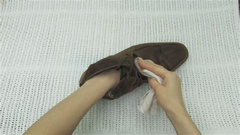 Первоклассный уход за замшевой обувью в домашних условиях Дзен