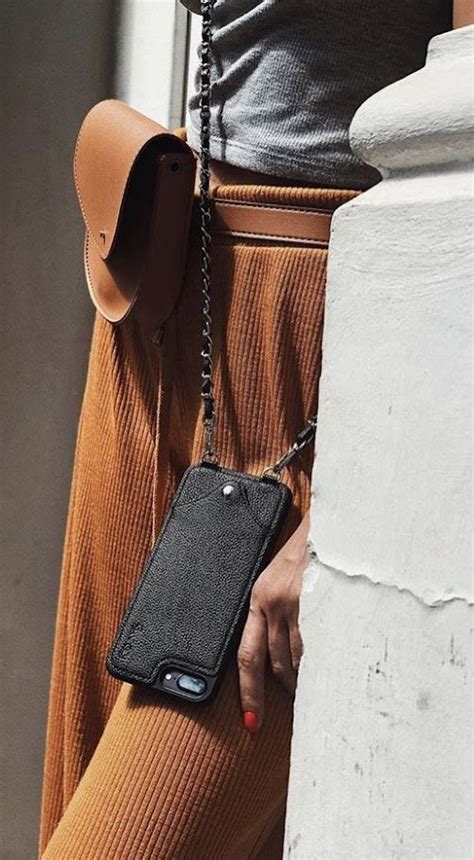 Чехол с ремешком на телефон Ремешки Аксессуары Стиль