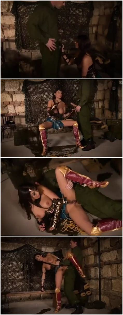 Superheroes Cosplay Super Heroes Get Fucked Too Page 745 Intporn