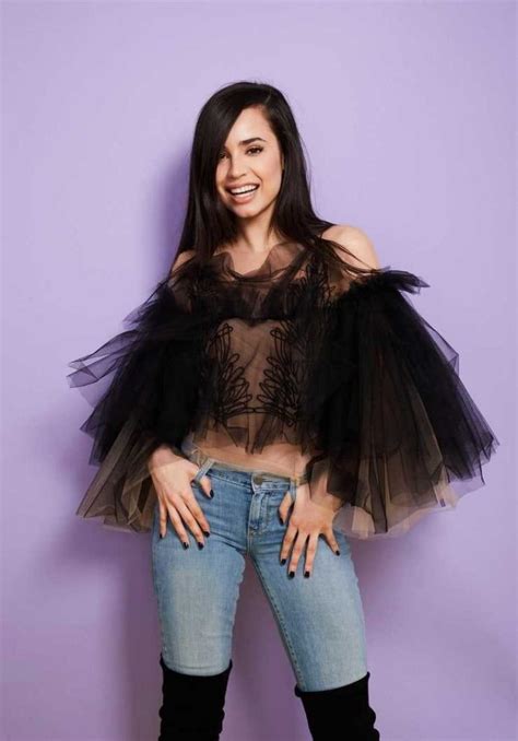Sexy Sofia Carson Pictures Which Will Cause You To Hot Sex Picture