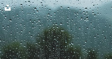 창문에 물방울 사진 Unsplash의 무료 바깥 이미지