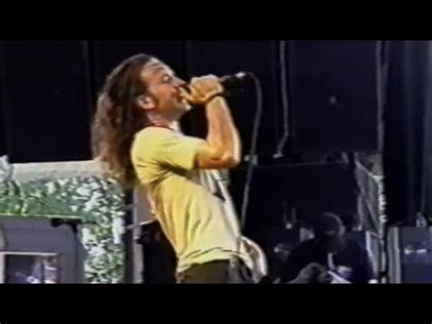 Pearl Jam Alpine Valley Music Theatre East Troy Wi Lollapalooza