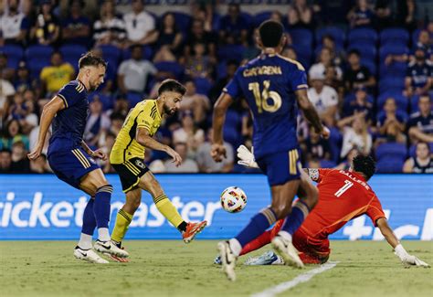 Diego Rossi Brilló En La Mls Y Le Ganó El Duelo De Uruguayos A Tres