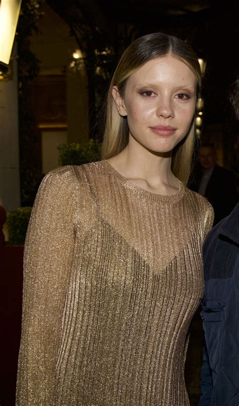 Mia Goth Out For Dinner In Paris 03072023 Hawtcelebs