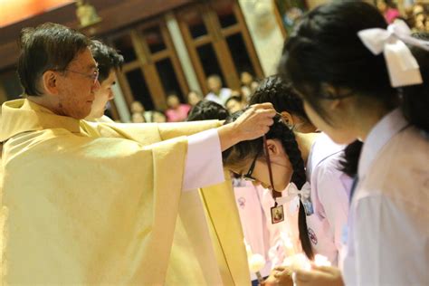 ฉลองภายในวัดพระมารดานิจจานุเคราะห์ คลองจั่น