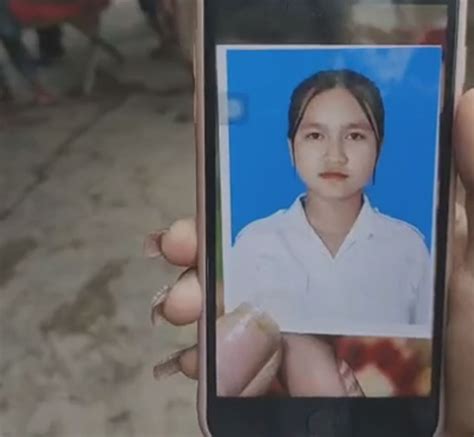 ក្មេងស្រី១៧ឆ្នាំចុះពីលើគ្រែជាន់បែកព្រីភ្លើងឆក់ស្លាប់ទាំងព្រឹក សារព័ត៌មាន នគរវត្ត