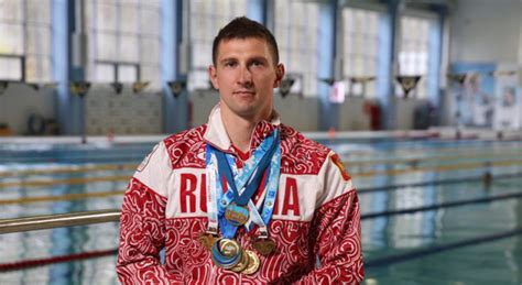 Пловец Николай Скворцов отмечает 36-летие дома и размышляет о смысле жизни