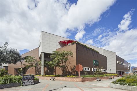 Fundermax • Hunter Douglas Produtos Arquitetônicos