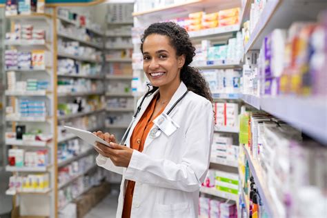 All About Becoming A Pharmacy Technician Community And Professional