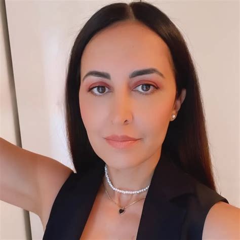 Eylem Yildiz E1lem On Threads