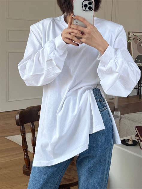 어깨패드 꾸안꾸 기본템 박스슬릿 긴팔티셔츠아이보리블랙