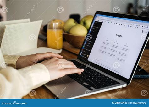 Chatgpt For Content Creators Chatgpt Help Generate Ideas And Create Content Screen With