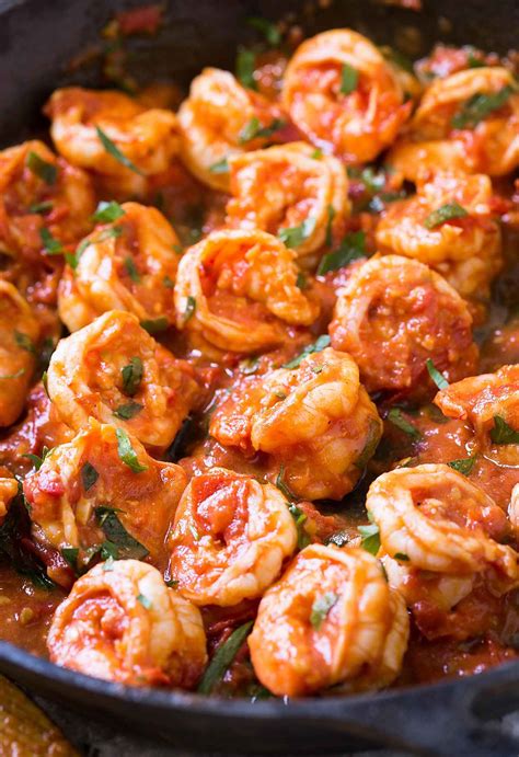 15 Minute Easy Garlic Shrimp In Tomato Sauce Video
