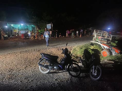 ជិះម៉ូតូក្នុងល្បឿនលឿនខ្វះការប្រុងប្រយ័ត្នបុកគោយន្តកន្ត្រៃស្លាប់ភ្លាមនៅកន្លែងកើតហេតុ សារព័ត៌មាន