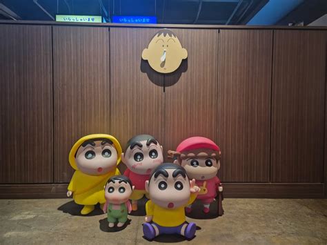 스친이들아 오랜만이야 새해 복 많이 받고 있어 우리 가게를 지켜줬던 산타할아버지와 루돌프가를 치솟는 고임금으로 인하여 해고하고 새롭게 선보일 아이들을 준비했어 스친이들