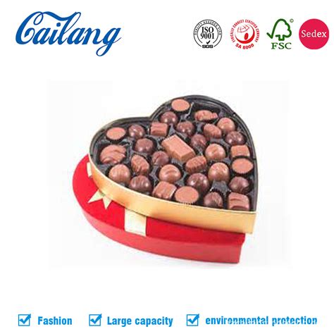 분배기와 초콜릿을위한 레드 패브릭 하트 모양 상자 의 고품질 분배기와 초콜릿을위한 레드 패브릭 하트 모양 상자