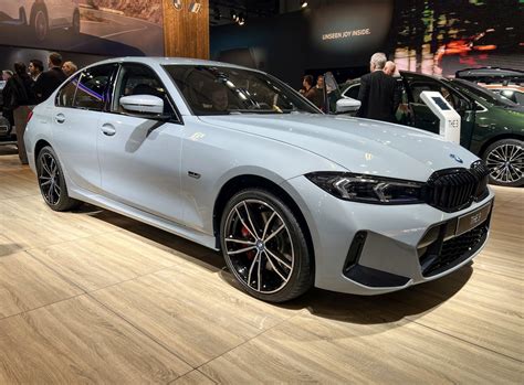 Bmw Seria 3 Limuzyna G20 Lci Facelift 2022 البيانات الفنية للمركبة
