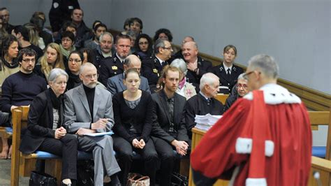 Angers Sept Vendangeurs Jugés Pour Le Meurtre Du Jeune Aurélien