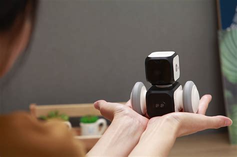 kenalan dengan cubroid artibo ai coding robot mainan anak zaman now