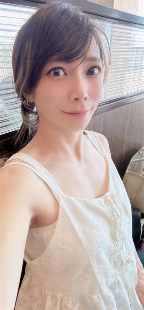 今天來說個大家都很愛討論的 渣男篇 好惹 史上最渣男第一集1 2 也是聊了一陣才約見的，對方是運動達人所以剛好有話題聊，長相是還行因為有健身身材算硬挺只是略矮，因本人較喜歡陽光型黑皮膚男，所以