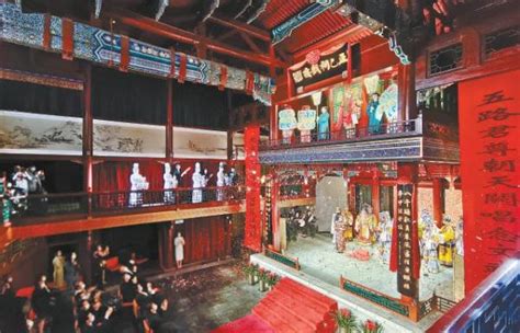 正乙祠戏楼走过三百载历史烟云 “戏楼活化石”辉煌重张 “大戏看北京”繁华再现信息提示首都之窗北京市人民政府门户网站