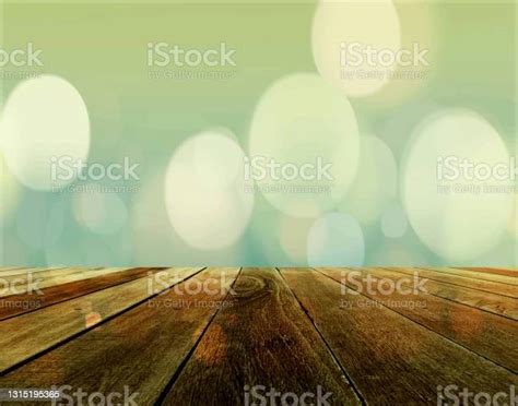 3d 렌더링보케 블러 배경과 빈 나무 테이블 사진 몽타주 또는 제품 디스플레이 테이블에 항목을 배치하기위한 공간 제품의