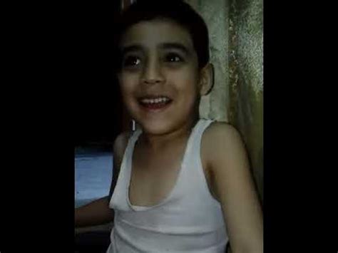 ولد صغير يحكي حلم لوالده Youtube