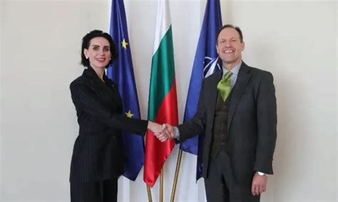 Новата посланичка на Украйна връчи копия от акредитивните си писма в МВнР ᐉ Новини Tribune Bg