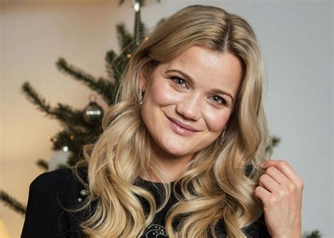 Sandra Lyng Om Alt Fra Cognac Til Psykisk Helse I Våre 19 Spørsmål
