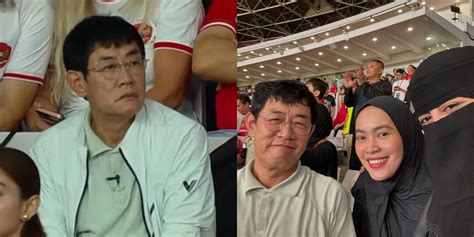 Portrait Of Korean Comedian Lee Kyung Kyu Watching The Indonesia National Team Vs Saudi Arabia