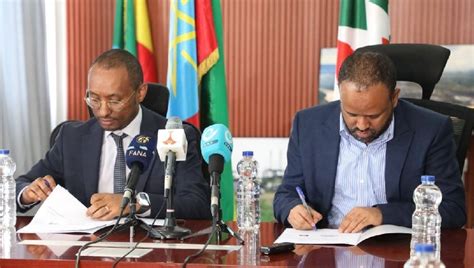 በኢትዮጵያ እያደገ የመጣውን የታዳሽ ኃይል ልማት የሚመጥን ብቁ አመራር ማፍራት ላይ ትኩረት ተሰጥቶ እየተሰራ ነው የኢትዮጵያ ኤሌክትሪክ ኃይል ኢዜአ