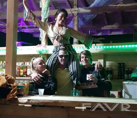 Часни партита, рожденни дни, свадби | FAVR