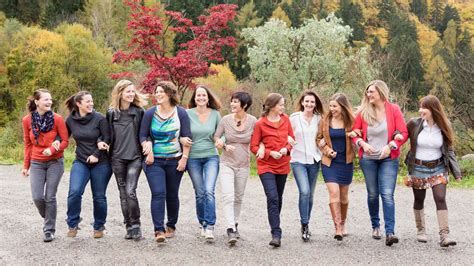 345 Powerful Team Names For Everyone