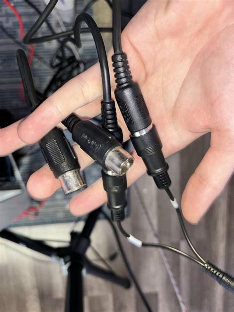 Mini Midi Port Built Into The Back Of My Pc Question R Synthesizercirclejerk