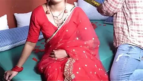 Hot Begum Show Her Shaved Pussy And Big Boobs Close Up Want Sex Xhamster