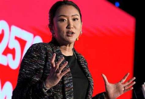 ထိုင်းတွင် ကျင်းပမည့် လာမည့်ရွေးကောက်ပွဲအတွက် ရေပန်းအစားဆုံးသူ ၃ ဦးထဲတွင် Move Forward ပါတီနှင့