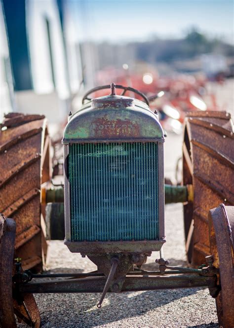 Fordson Model F At Ontario Tractor Auction 2017 As S120 Mecum Auctions