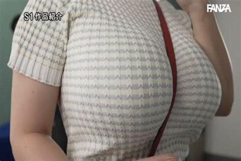 Sone 131 服を着てても隠せないkカップ爆乳 異次元パイズリ挟射4シチュエーション 神楽ももか Post6 無料av動画
