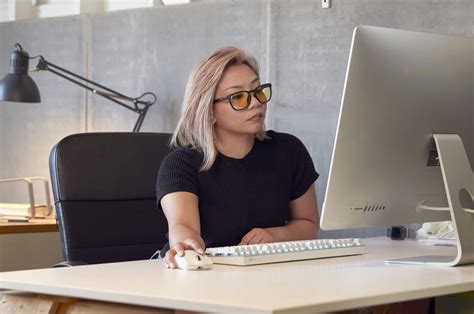 Gunnar Blue Light Gaming And Computer Glasses Oakland Onyx