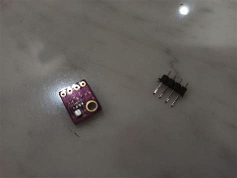 Menyalakan Lampu Led Dengan Tombol Esp32 By Kevin Kencana Medium