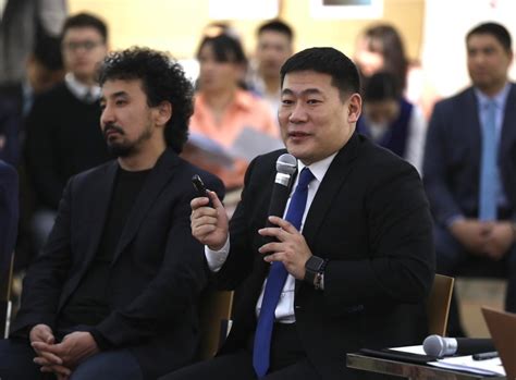 Соёл урлагийн салбарт тулгамдаж буй асуудлаар санал солилцож шийдэл хайв