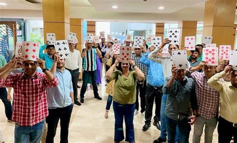 The Leading Navigator