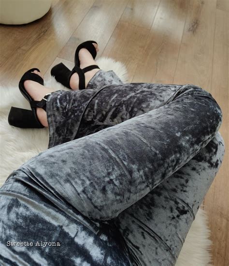 Velour Flare Pants R Girlsinflarepants