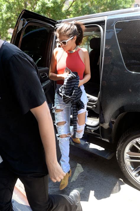 Selena Gomez Braless Candids In New York City Hot Celebs Home