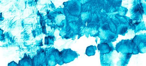 청록색 수채화 그림 수채화 더러운 스플래시 지저분한 텍스처를 제작하십시오 청록색 흐르는 튀김 예술 패션 섬유 수채화입니다 청록색