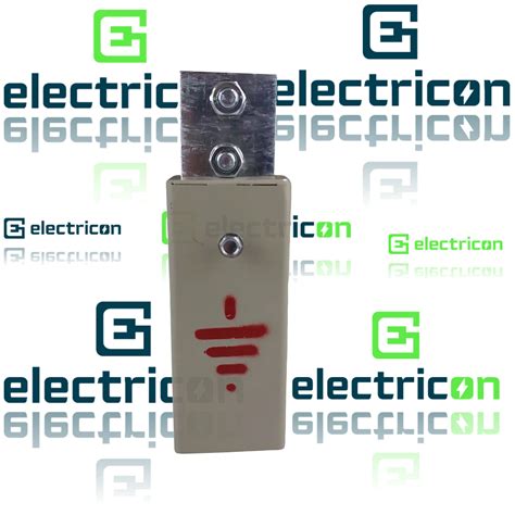 Piesa De Separatie Cutie Cu Eclisa Pentru Impamantare