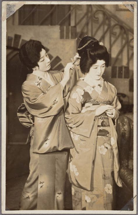 Geisha History And Photos That Separate Fact From Fiction